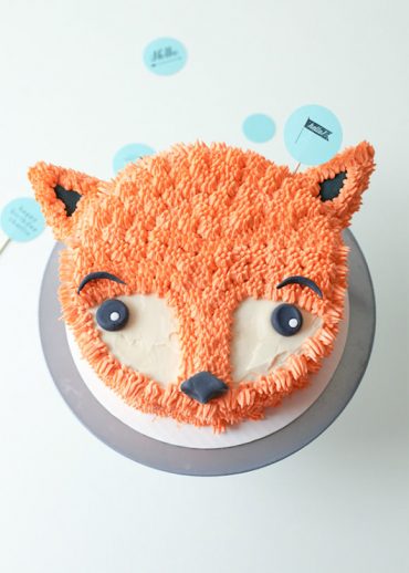 How To Make A Furry Fox Cake | Handmade Charlotte