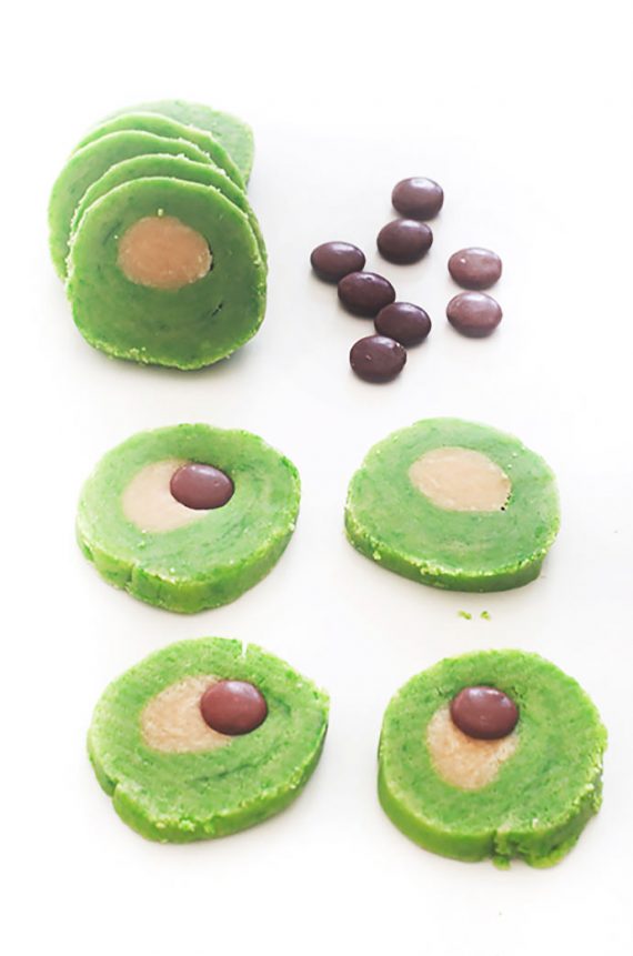 Googly-Eye Icebox Cookie Pops | Handmade Charlotte