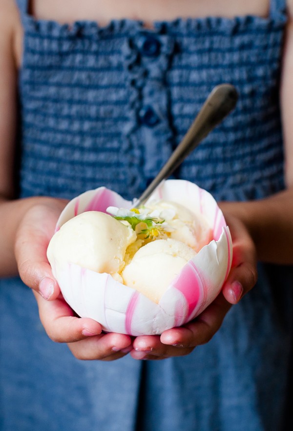 How To Make Flower Petal White Chocolate Bowls | Handmade Charlotte