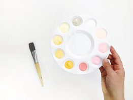 DIY Sun Ray Wreath | Handmade Charlotte