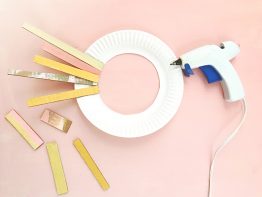 DIY Sun Ray Wreath | Handmade Charlotte