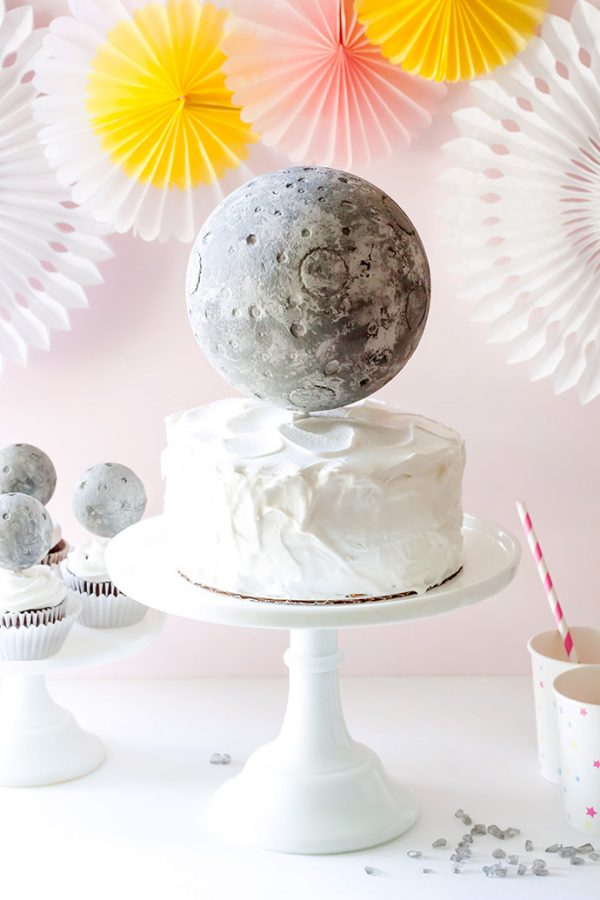 DIY Moon Cake Topper | Handmade Charlotte