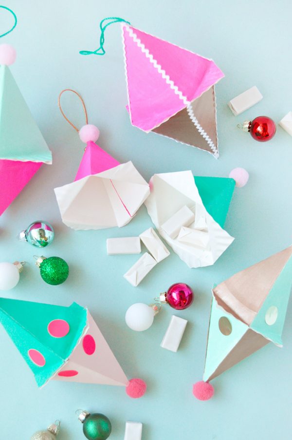 Candy-Filled Paper Plate Ornaments | Handmade Charlotte
