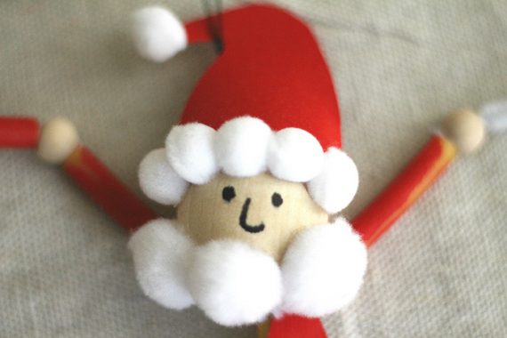 DIY Pasta Puppet: Santa Claus | Handmade Charlotte