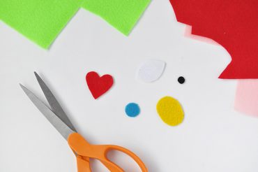 How to Make Your Own Glitter Patches | Handmade Charlotte