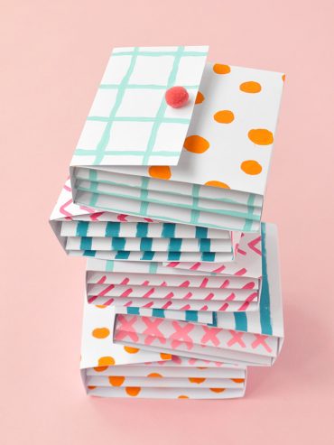 Painted Paper Pockets | Handmade Charlotte