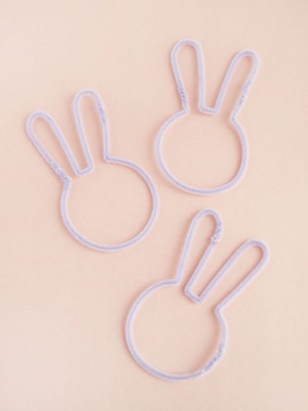 Pipe Cleaner Easter Bunnies | Handmade Charlotte